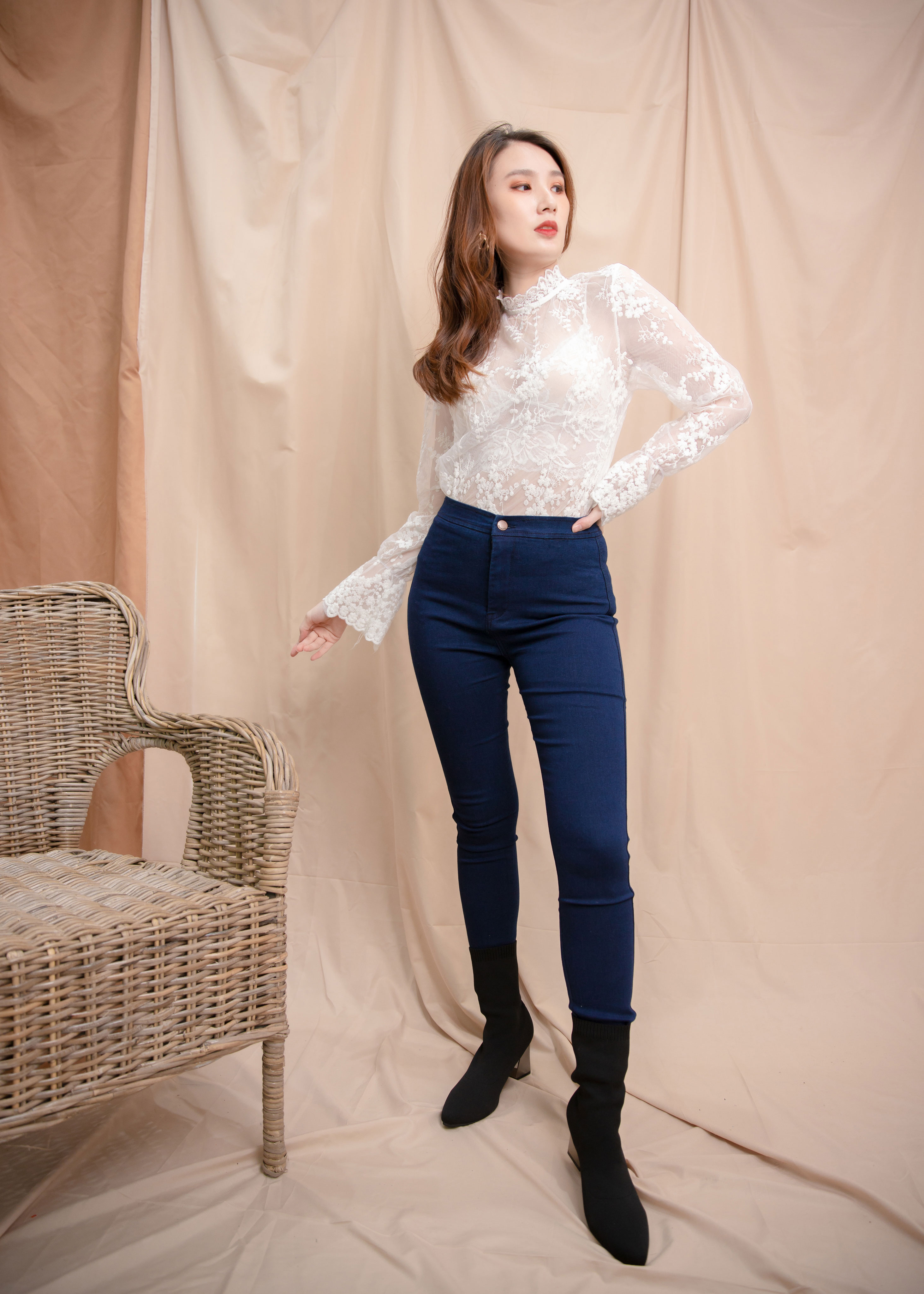 Queen Anne's Embroidered Top • DREAMSCAPED